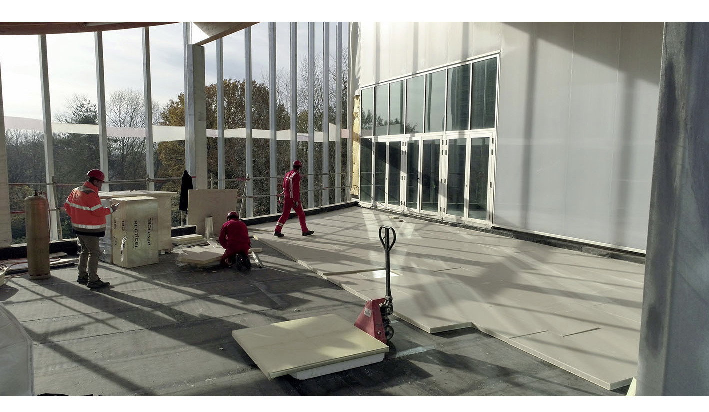 Solution innovante pour l'isolation d'une terrasse accessible